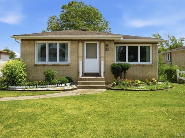 74 Lucy Ln, Buffalo, NY 14225