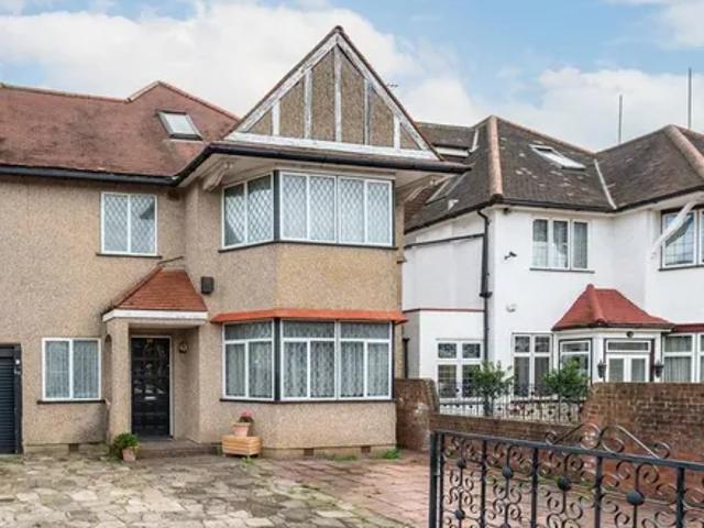 74 Mount Pleasant Road, Brondesbury Park, London, NW10 3AF, United Kingdom | 5 bed house for rent #134394747 | Rentberry
