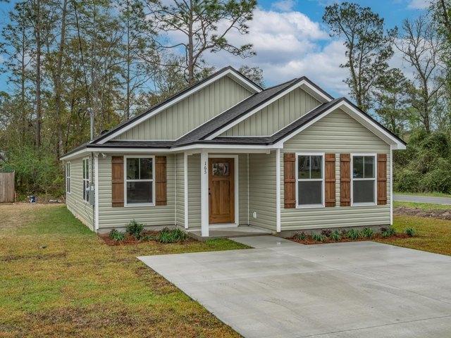 74 Navajo Trl, Crawfordville, FL 32327