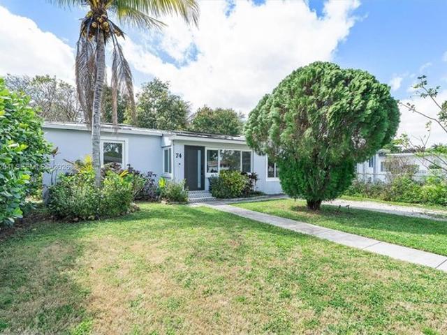 74 NW 117th St, Miami, FL 33168