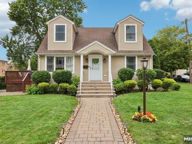 74 Overhill Rd, Belleville, NJ 07109