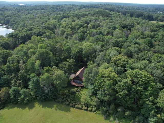 74 Oxford Dr, White Lake, NY 12786