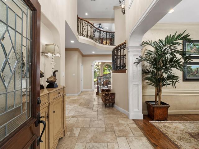 74 Pipers Walk