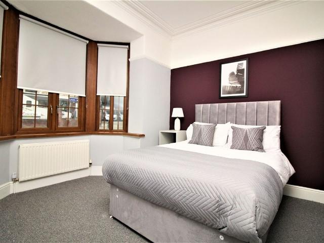 74 Pontefract Road, Barnsley S71, Room to rent, £450 pcm | PrimeLocation