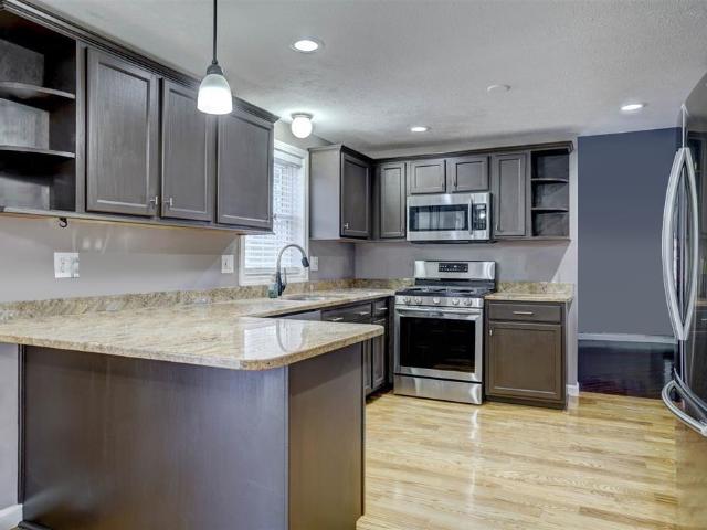 74 Rosecliff Lane