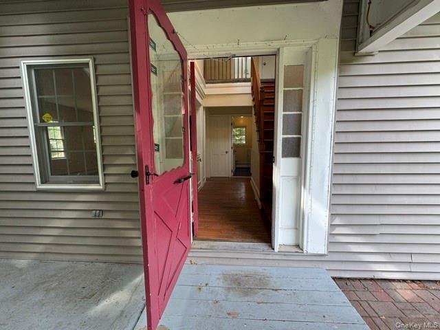 74 S Airmont Road