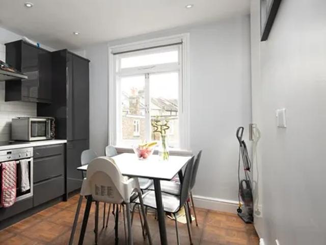 74 Saltram Crescent, London, W9 3HS, United Kingdom | 2 bed apartment for rent #167220836 | Rentberry