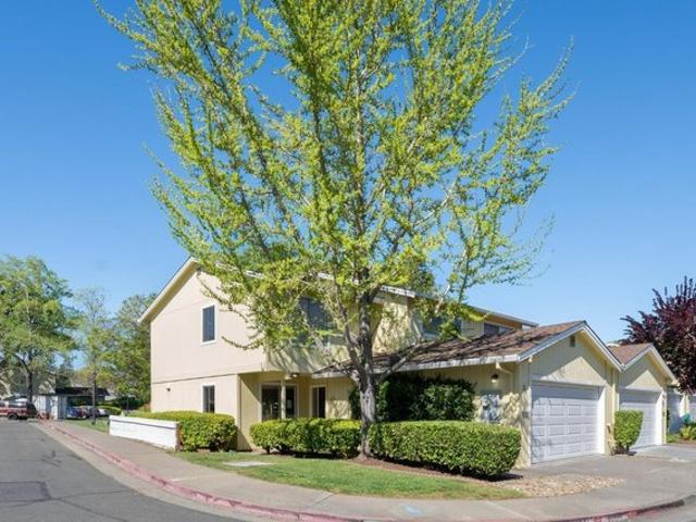 74 Salvatore Dr, Novato, CA 94949