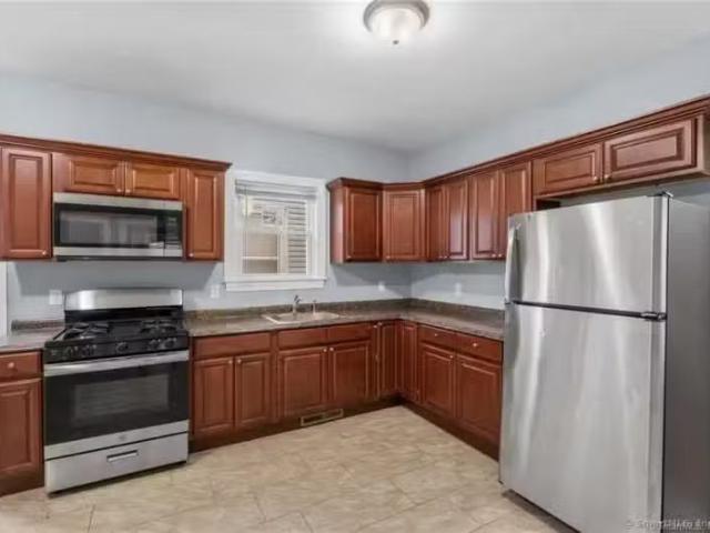 74 Shelton Avenue, New Haven, CT 06511