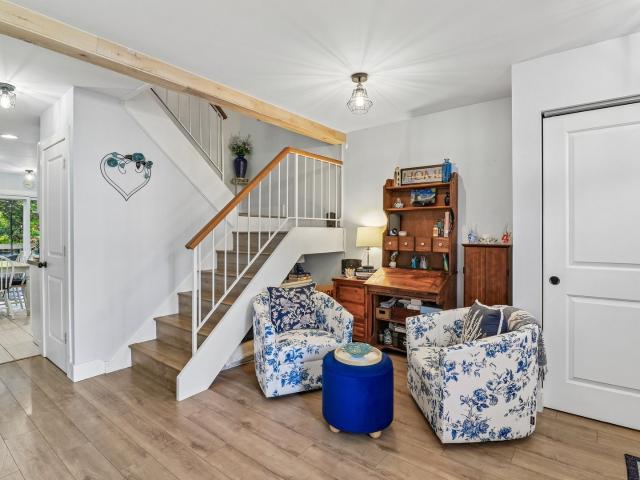 74 Silver Tree Circle