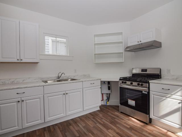 74 Smith Street B