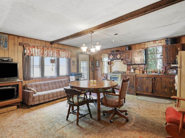 74 Stoddard Beach Road