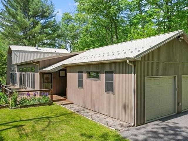 74 Sunset Dr N, Kirkwood, NY 13795