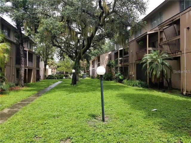 7504 Needle Leaf Pl Unit 68, Tampa, FL 33617