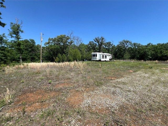 7504 Fig Rd, Henryetta, OK 74437