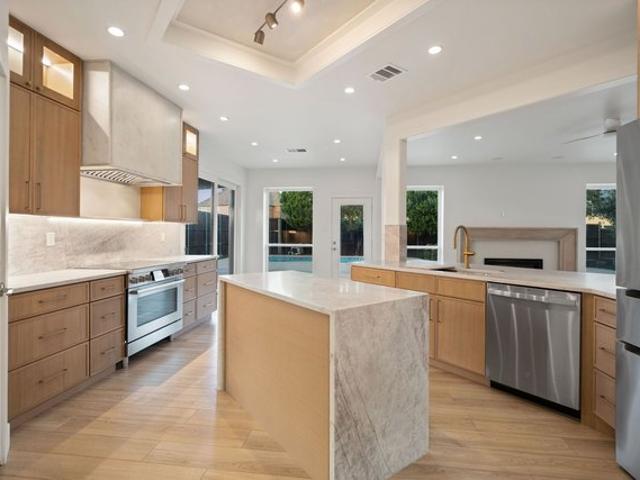 7504 Hughes Dr, Plano, TX 75024