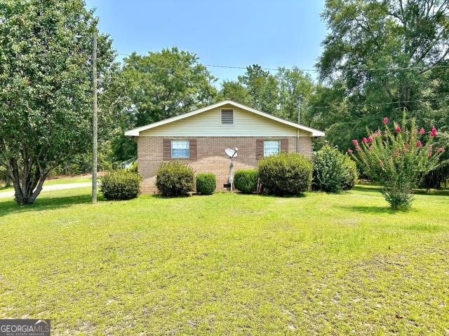 7505 McRae Highway