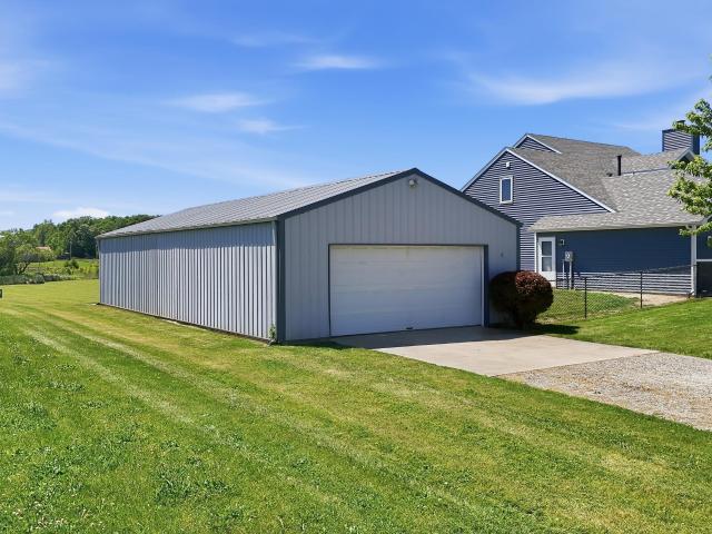 7505 Black Road