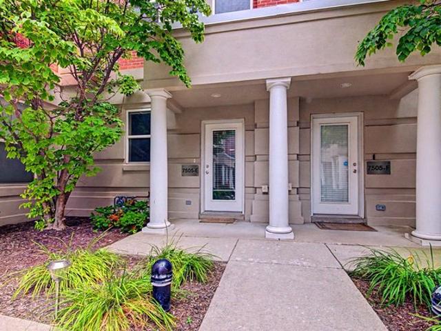 7505 Brown Ave Apt E, Forest Park, IL 60130