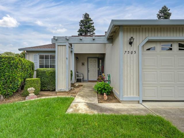 7505 Sunwest Ln, Sacramento, CA 95828 | Compass