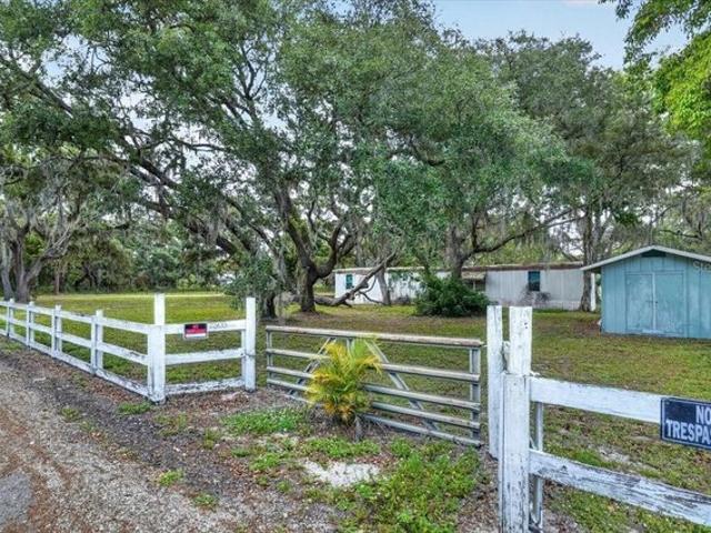 7505 th St E, Myakka City, FL 34251