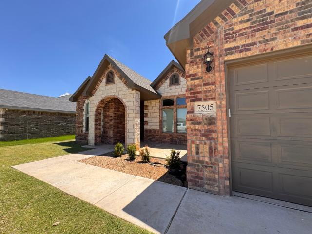 7505 59th St, Lubbock, TX 79407 | MLS #202558 | Compass