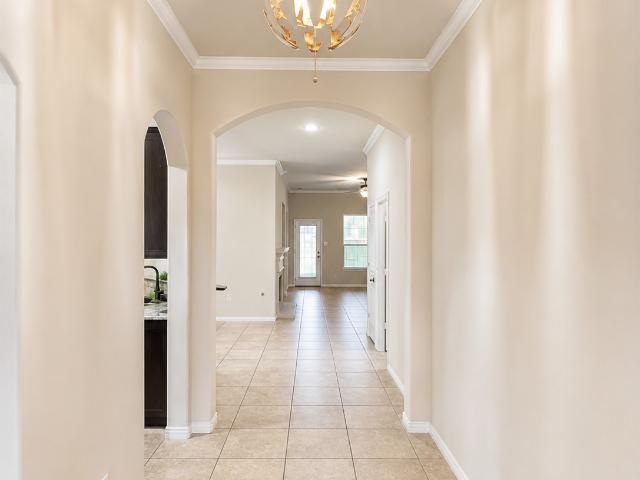 7506 Amber Village Cir