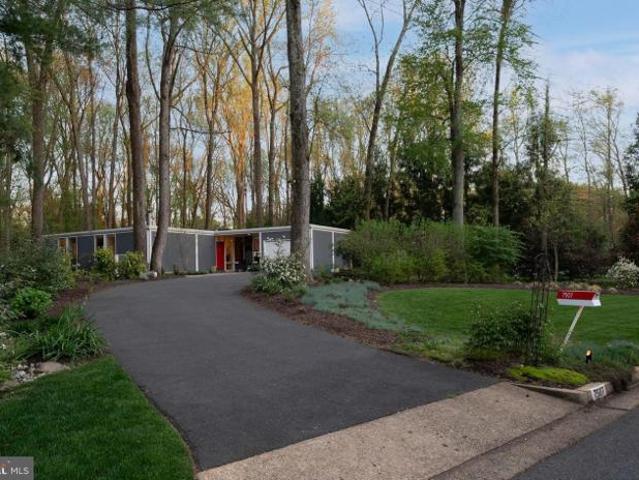 7507 Elba Rd, Alexandria, VA 22306