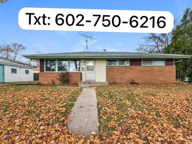 7507 W Glendale Ave, Milwaukee, WI 53218