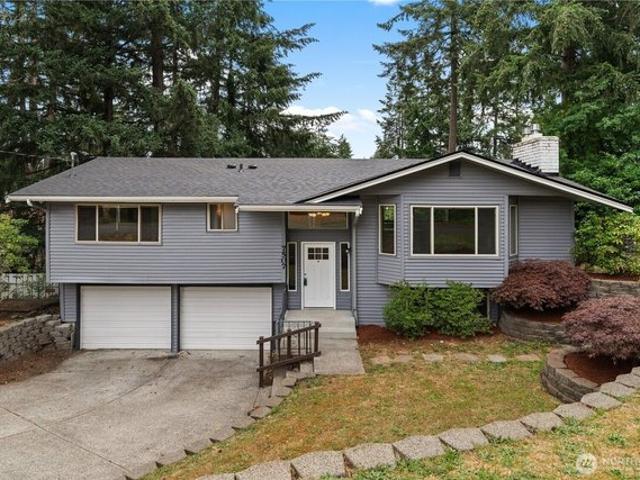 7507 66th Ave W, Lakewood, WA 98499