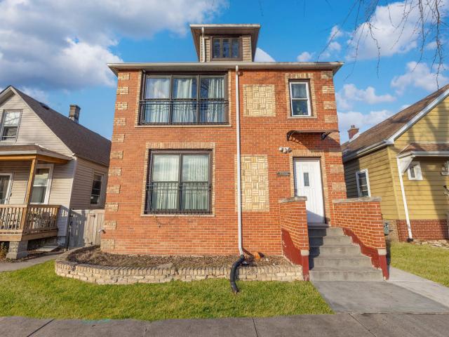 7508 W 59th St, Summit, IL 60501 | Compass