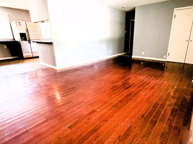 7508 Wooded Shore Drive
