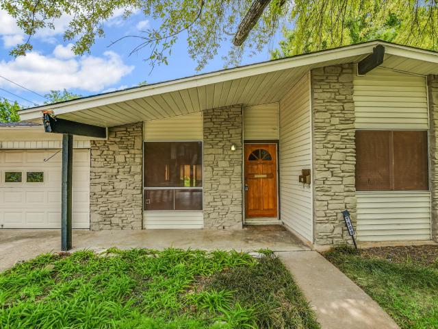 7509 Daugherty St, Austin, TX 78757 | MLS #6064 | Compass