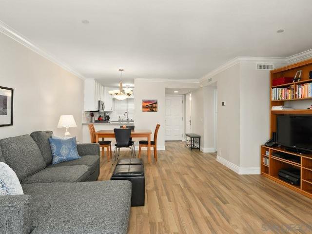 7509 Draper Ave Unit 200, La Jolla, US, CA