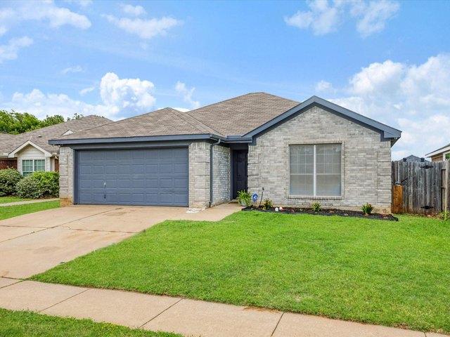 7509 Fallen Trl, Fort Worth, TX 76123