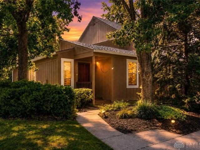 7509 Hastings Pt, West Chester, OH 45069