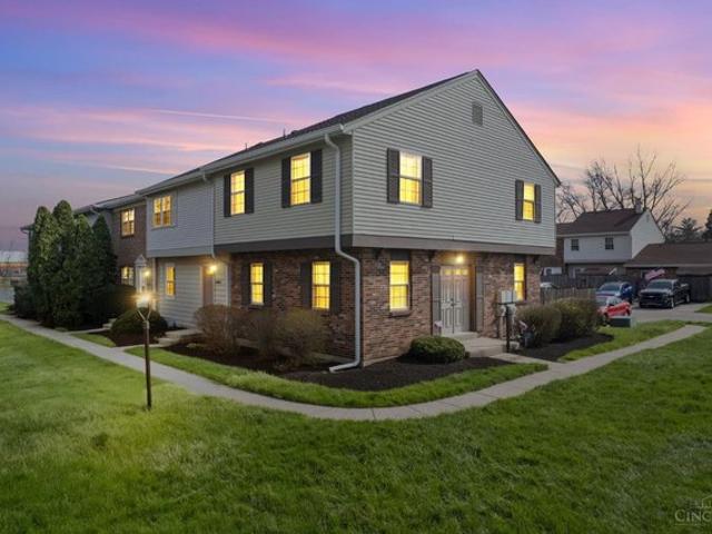 7509 Queen Ann Ct, West Chester, OH 45069