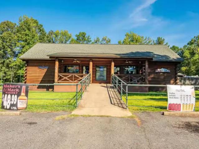 7500 AIRPORT RD, BONNERDALE, AR 71933