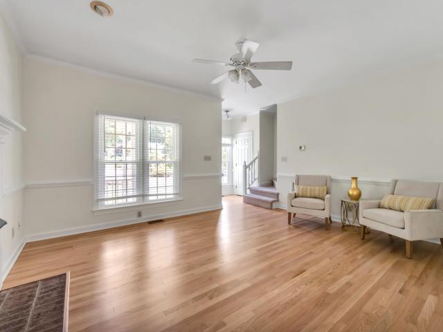7500 Drayton Court