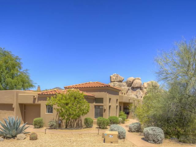 7500 e boulders parkway # 17