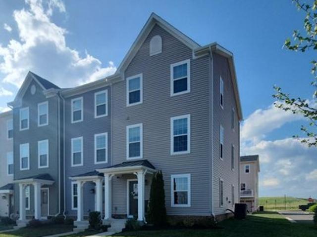 7500 Hancock St, Bealeton, VA 22712
