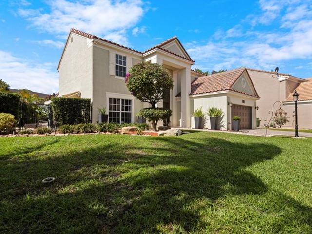 7500 Live Oak Dr, Coral Springs, FL 33065