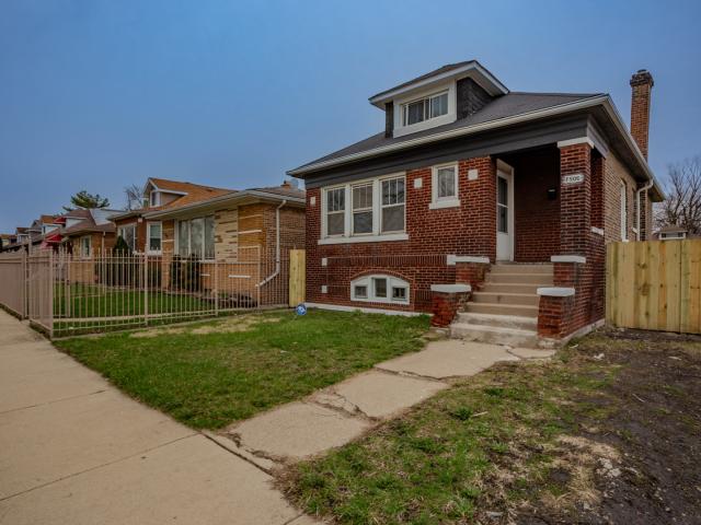 7500 S Honore St, Chicago, IL 60620 | MLS #12619 | Compass