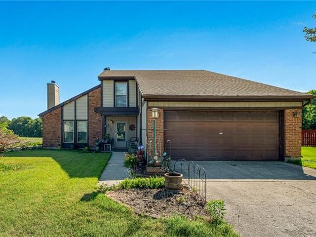 7500 Tuscola Dr, Trotwood, OH 45426
