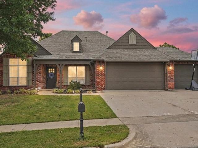 7501 E Jackson St, Broken Arrow, OK 74014