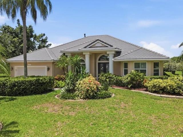 7501 Eaton Ct, University Park, FL 34201