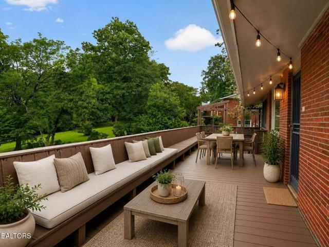 7501 Sheffield Dr, Knoxville, TN 37909