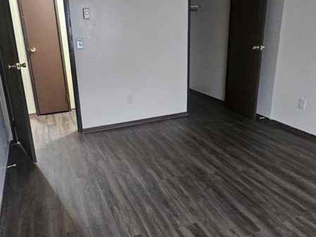 7501 W. Green Tree Rd. 1 Bedroom Apartment for Rent at 7501 W Green Tree Rd, Milwaukee, WI 53223 Menomonee River Hills East