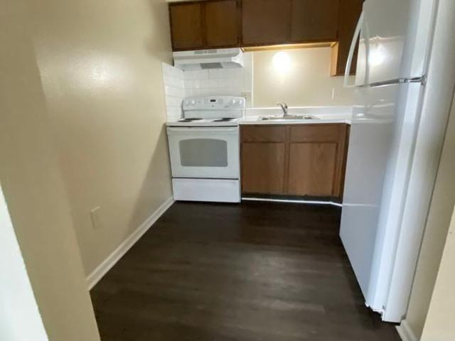 7501 W. Green Tree Rd. 1 Bedroom Apartment for Rent at 7501 W Green Tree Rd, Milwaukee, WI 53223 Menomonee River Hills East