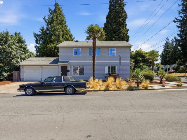 7502 N Williams AVE